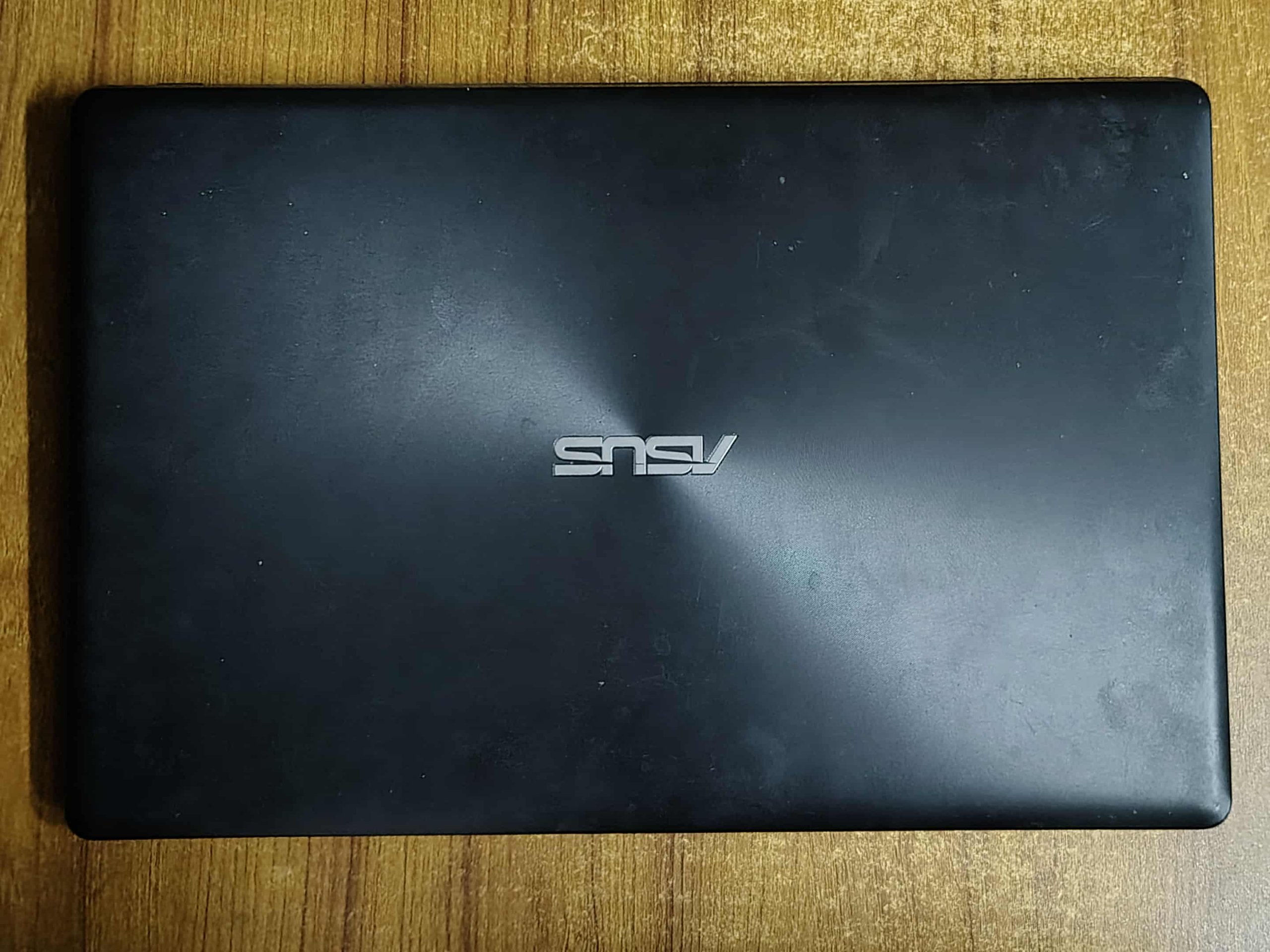 Asus X550LN Intel Core i3-4010U @ 1.70GHz | 256 GB SSD | 8 GB RAM | 2 ...
