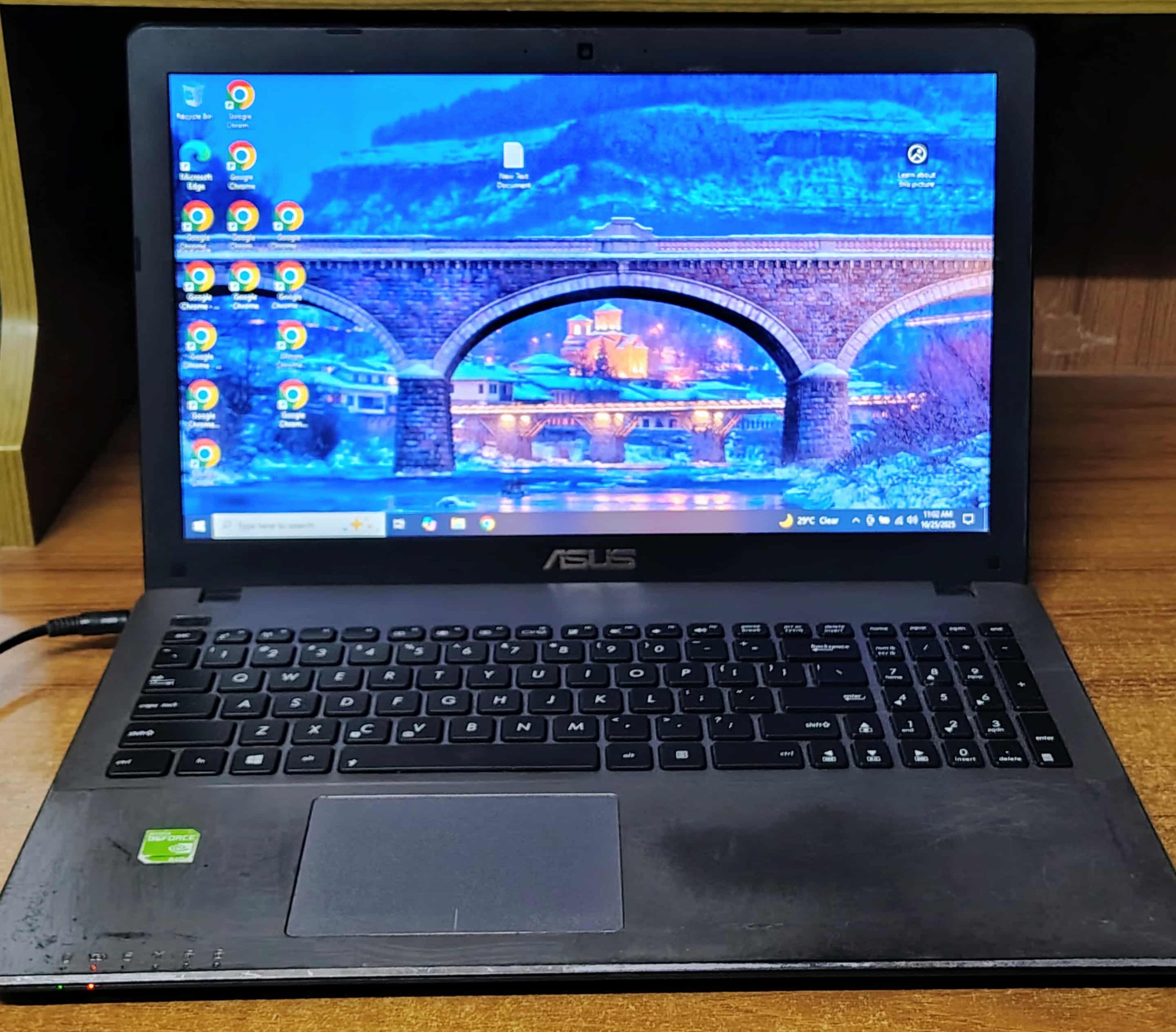 Asus X550LN Intel Core i3-4010U @ 1.70GHz | 256 GB SSD | 8 GB RAM | 2 ...